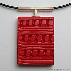 Contemporary New Zealand Jewellery by Areta Wilkinson